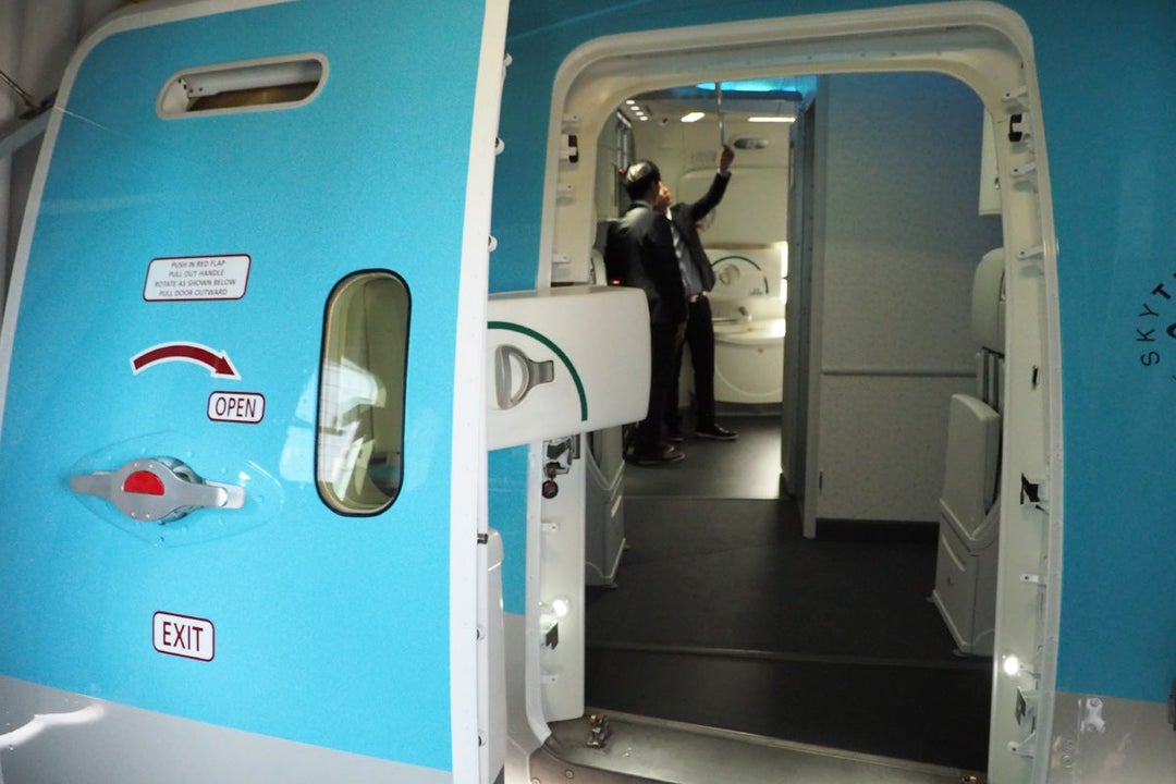 Touring Korean Air's First Boeing 787-9 Dreamliner - The Points Guy