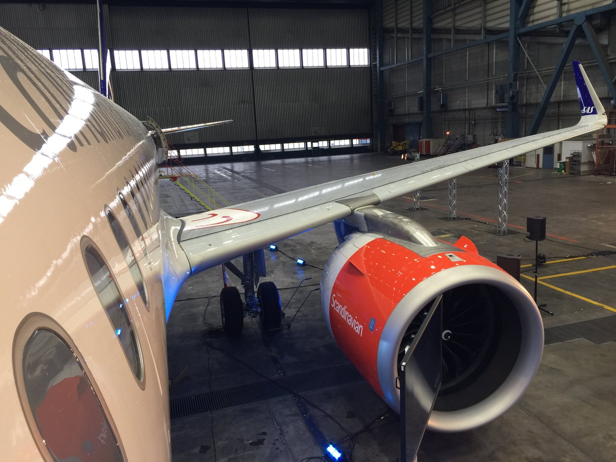 A Look Inside Scandinavian Airlines' Airbus A320neo - The Points Guy