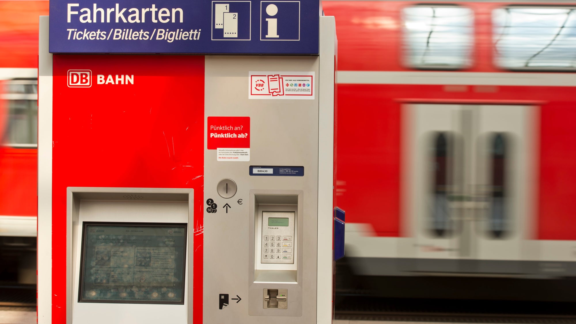 Tip: Use Your CSR card at German Train Ticket Machines - The Points Guy