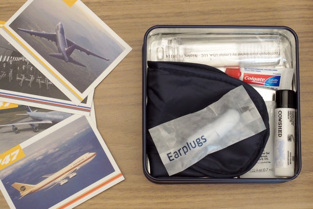 United's Queen of the Skies Amenity Kits Are a 747 Lover's Dream - The ...