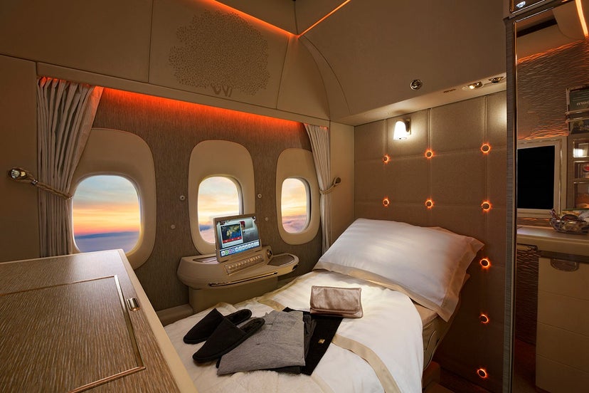 The Ultimate Guide to Emirates First Class - The Points Guy
