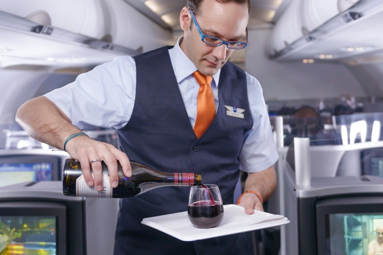 JetBlue Its Trashes Trays for Food and Drink Carts - The Points Guy