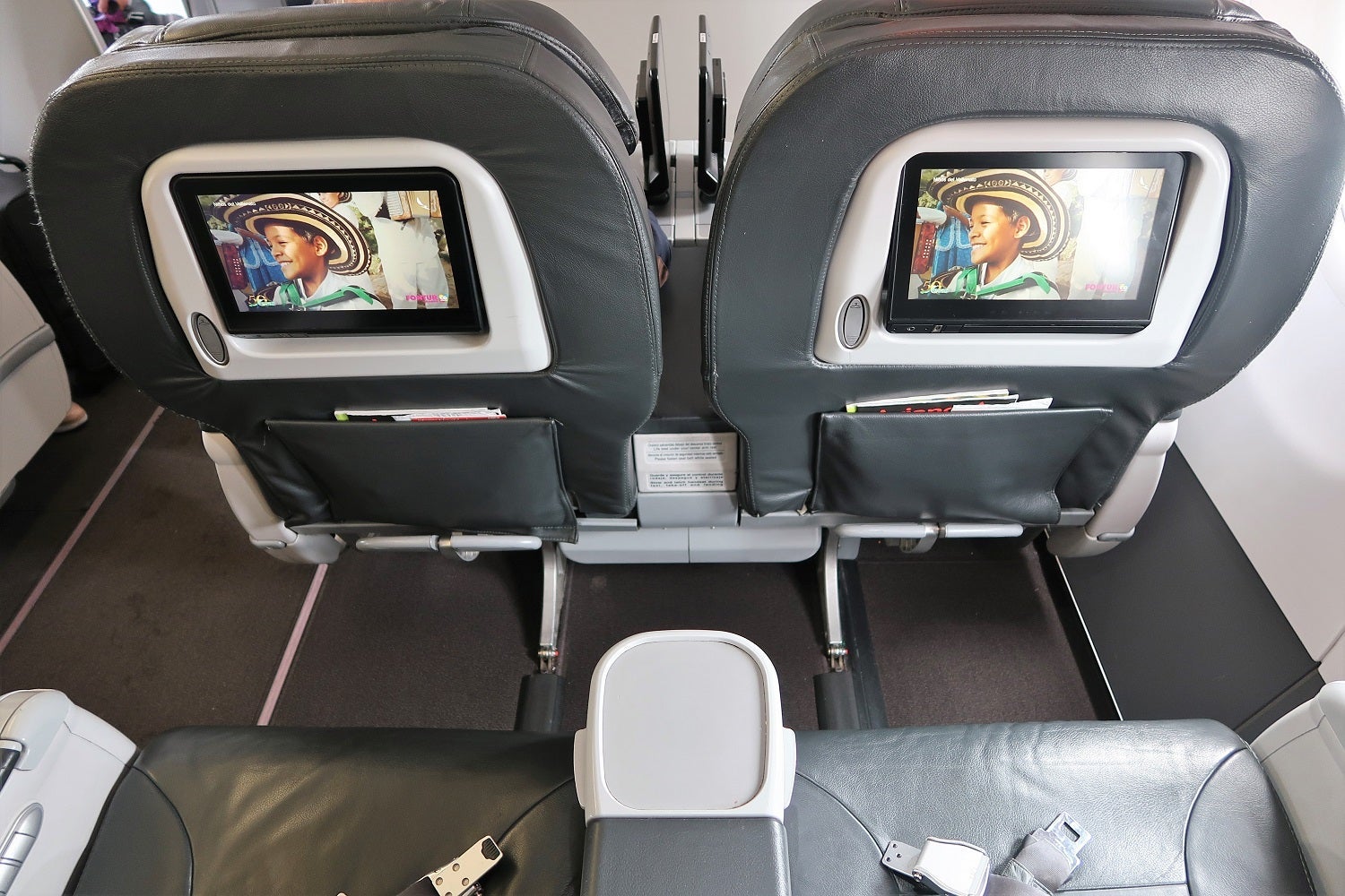 Review: Avianca (A320) Business Class From NYC to Medellín - The Points Guy
