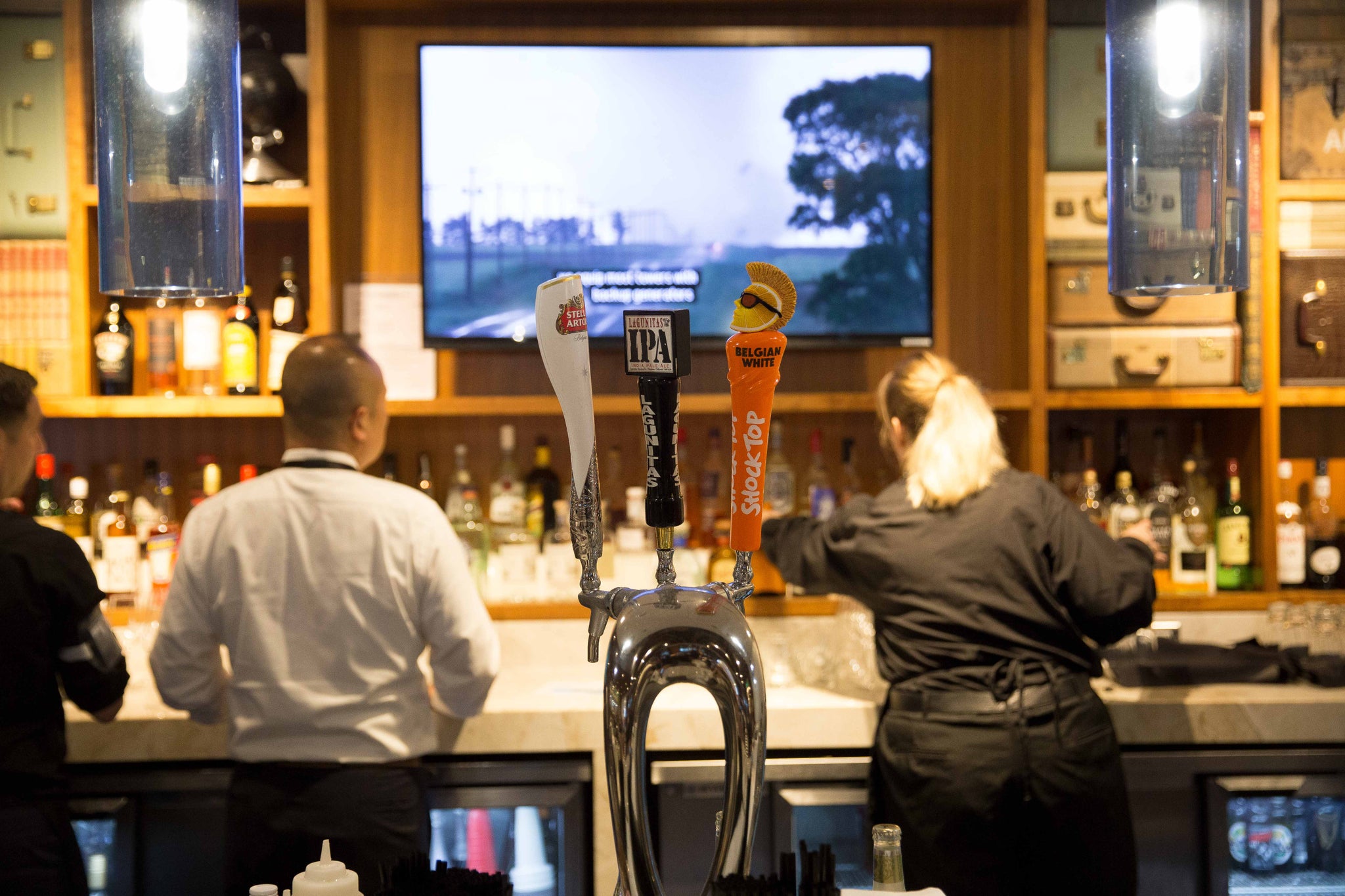 Review: United's New Premium Plus Seat on the 777-200 - The Points Guy