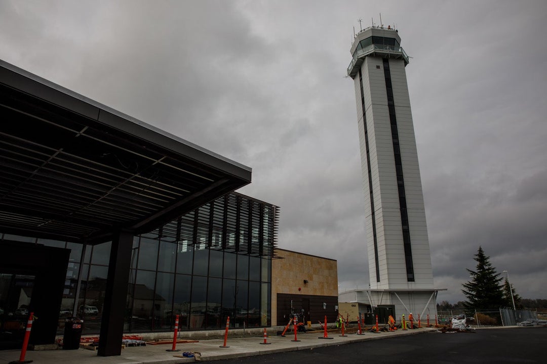 Inside Paine Field's New Passenger Terminal North of Seattle - The ...
