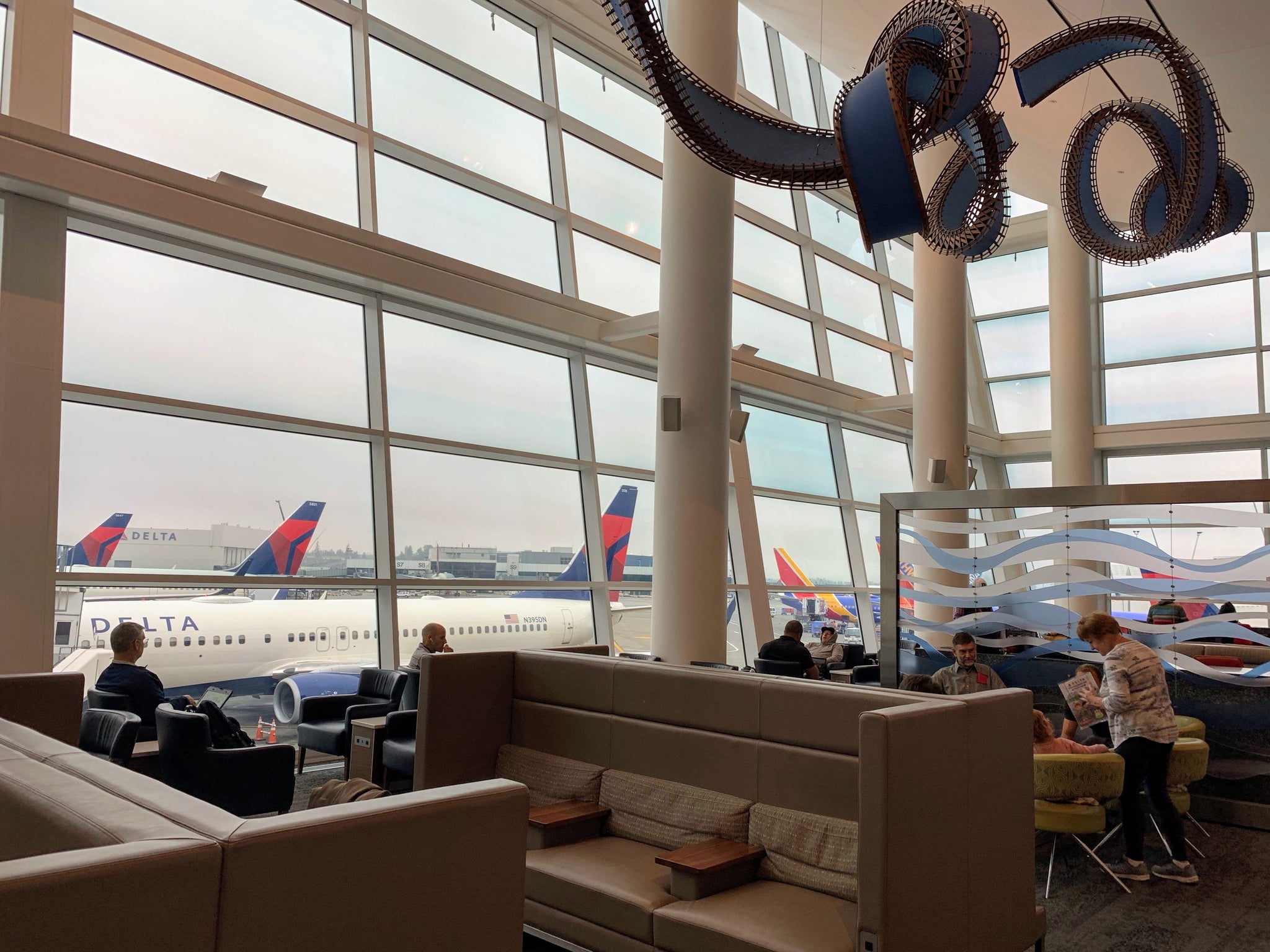 Here's your complete guide to Seattle-Tacoma International Airport ...