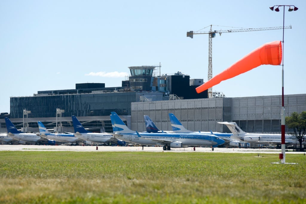 Man Arrested for Impersonating ATC at Buenos Aires Airport - The Points Guy