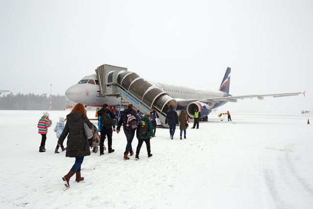How the Severe Cold Affects Airport Ground Operations - The Points Guy