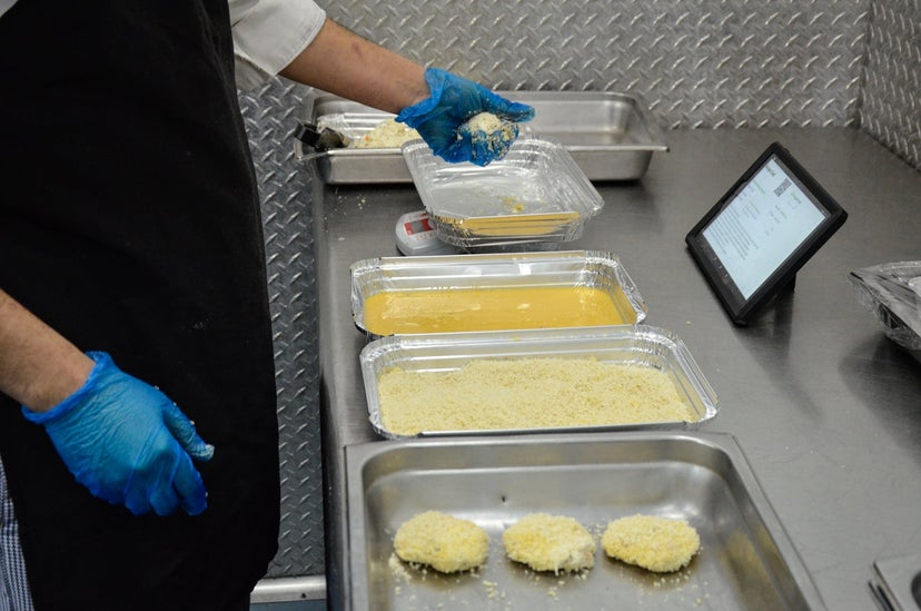 Gate Gourmet: How Airline Food Is Prepared - The Points Guy