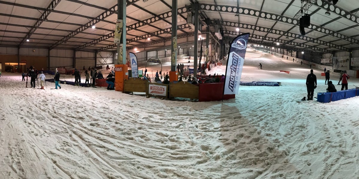 Places You Can Ski and Snowboard Indoors All Year Round - The Points Guy
