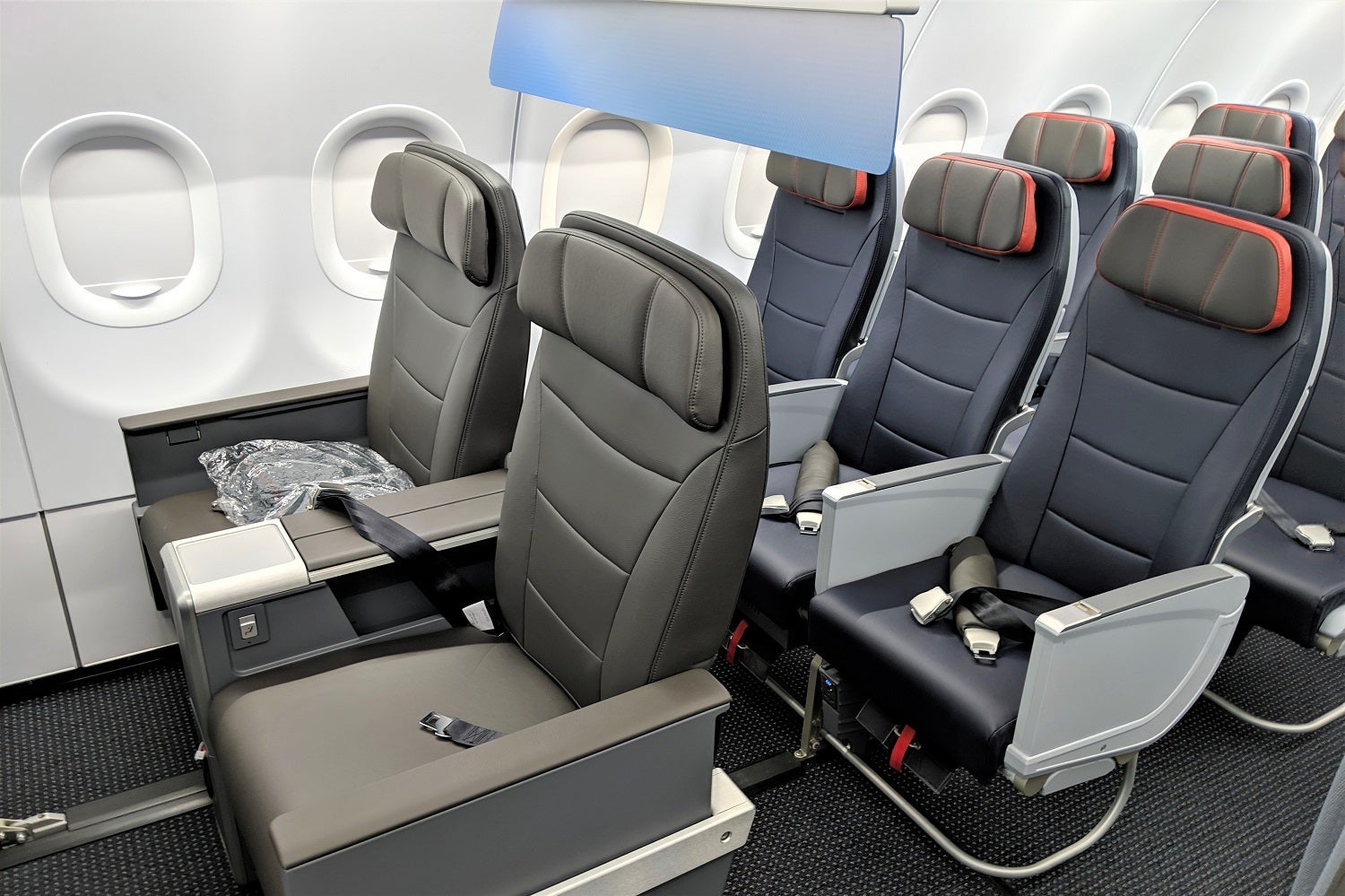 Review: American Airlines A321neo First Class Orlando-Phoenix - The ...