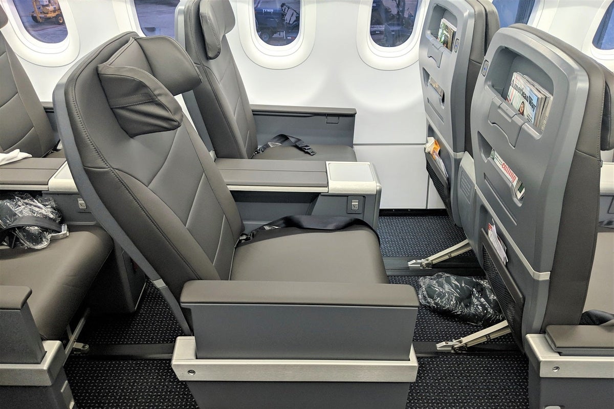 Review: American Airlines A321neo First Class Orlando-Phoenix - The ...