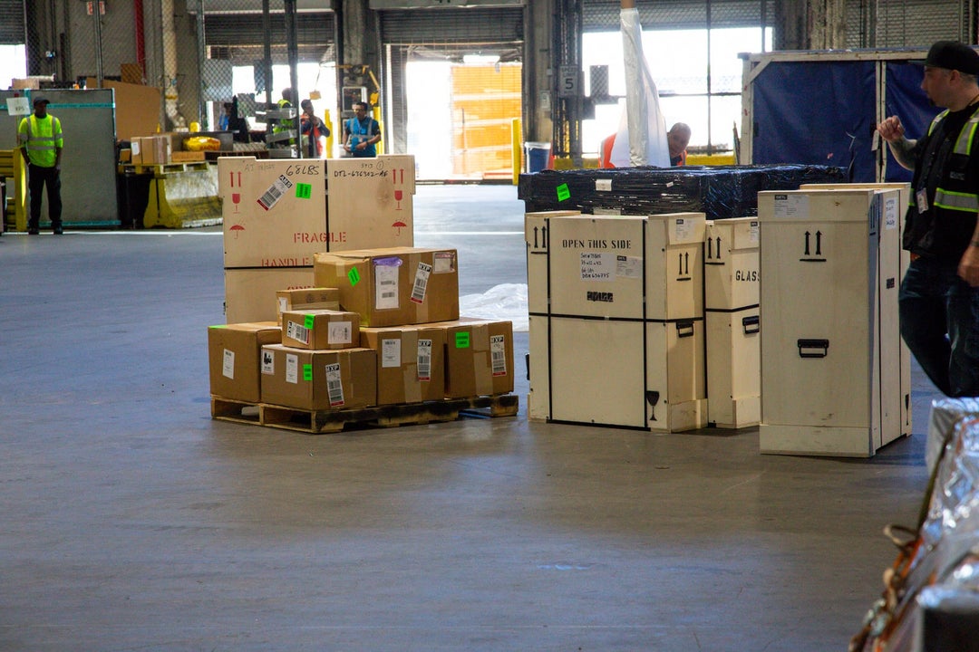 How Aeromexico Moved a Frida Kahlo Exhibit From NY to Mexico - The ...