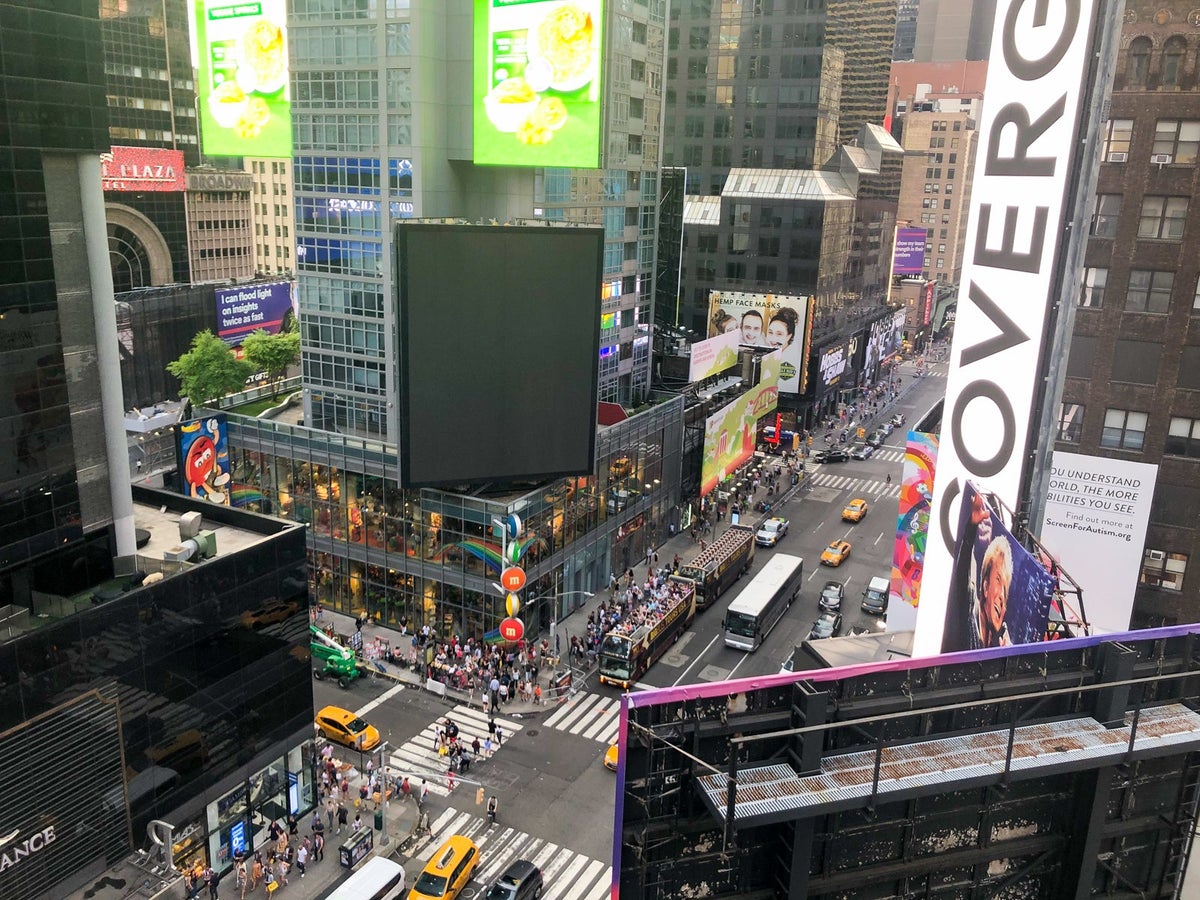 Review: The Times Square Edition - The Points Guy