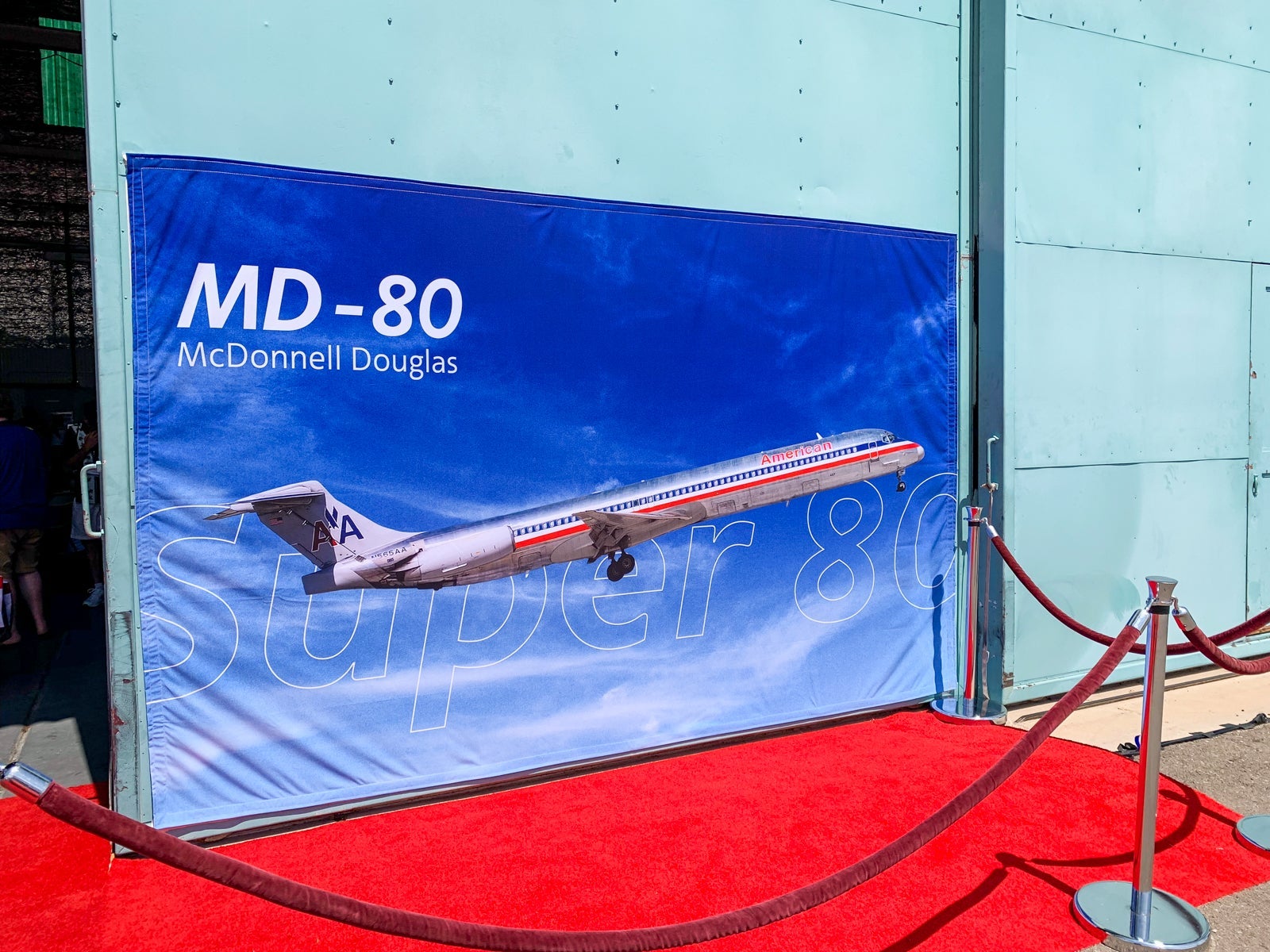 Behind the scenes: American sends retired MD-80s to 'boneyard' in ...