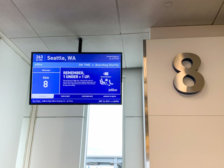 Review: JetBlue Mint on the A321, JFK to SEA - The Points Guy