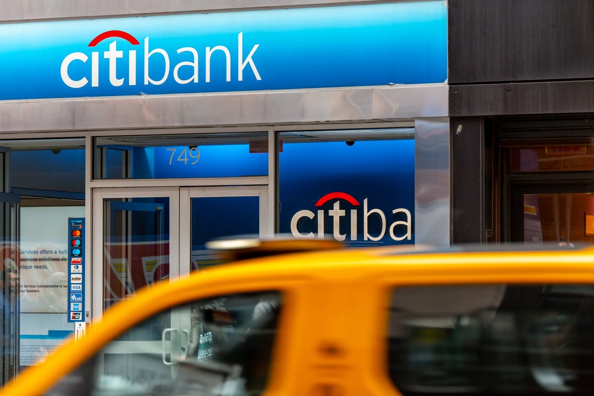 Citi to become exclusive AA card issuer, Barclays cards to be ...