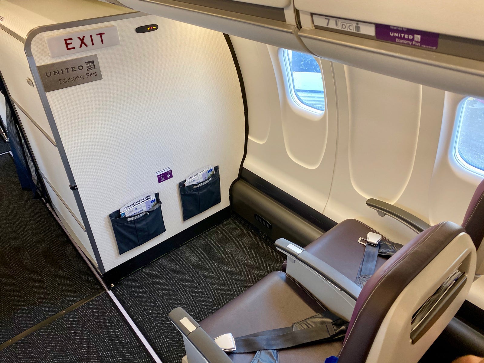 First Impressions Of United S Brand New Crj550 Regional Jet The