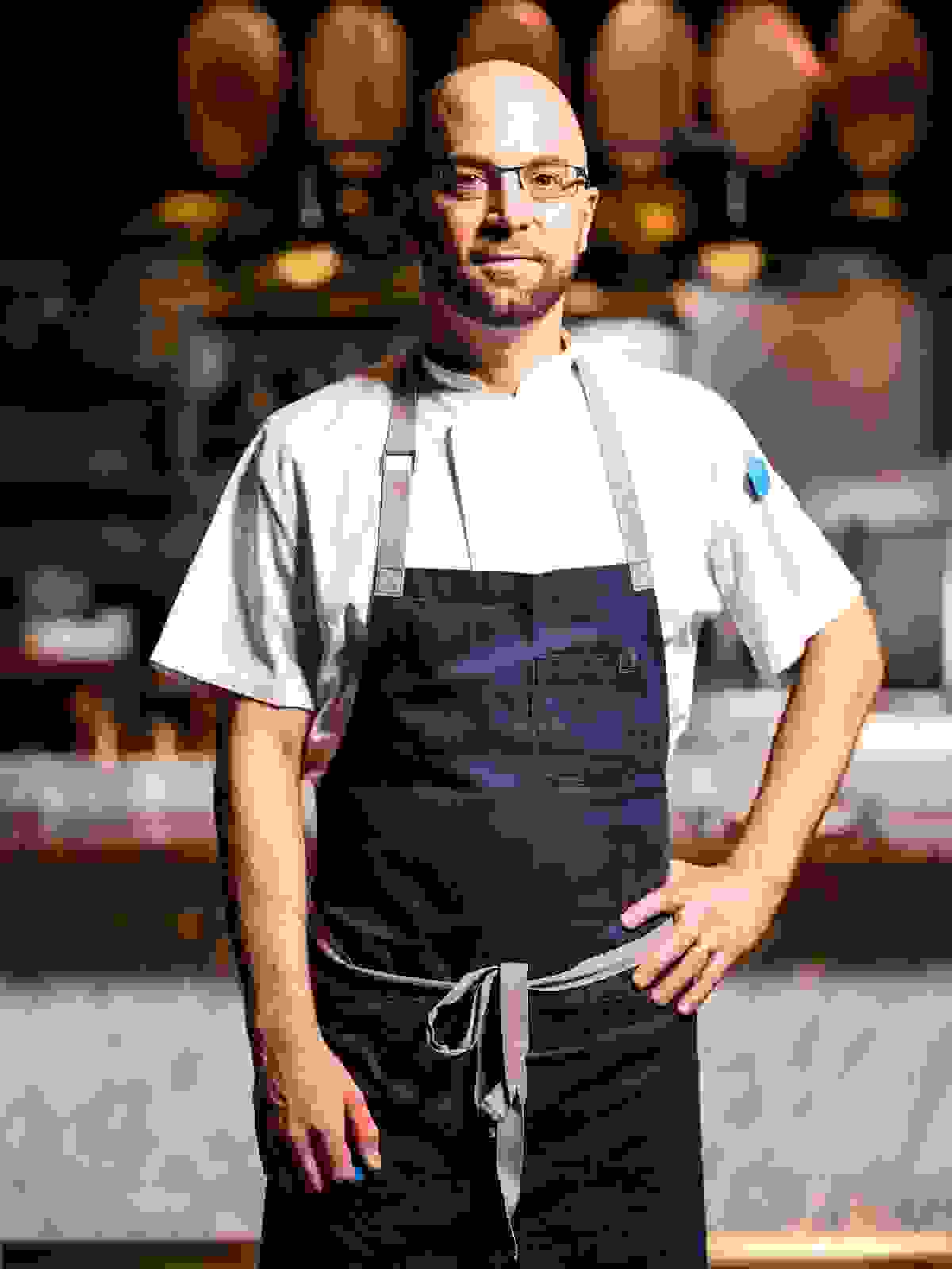 9 hotels with room service worth staying in bed for - The Points Guy