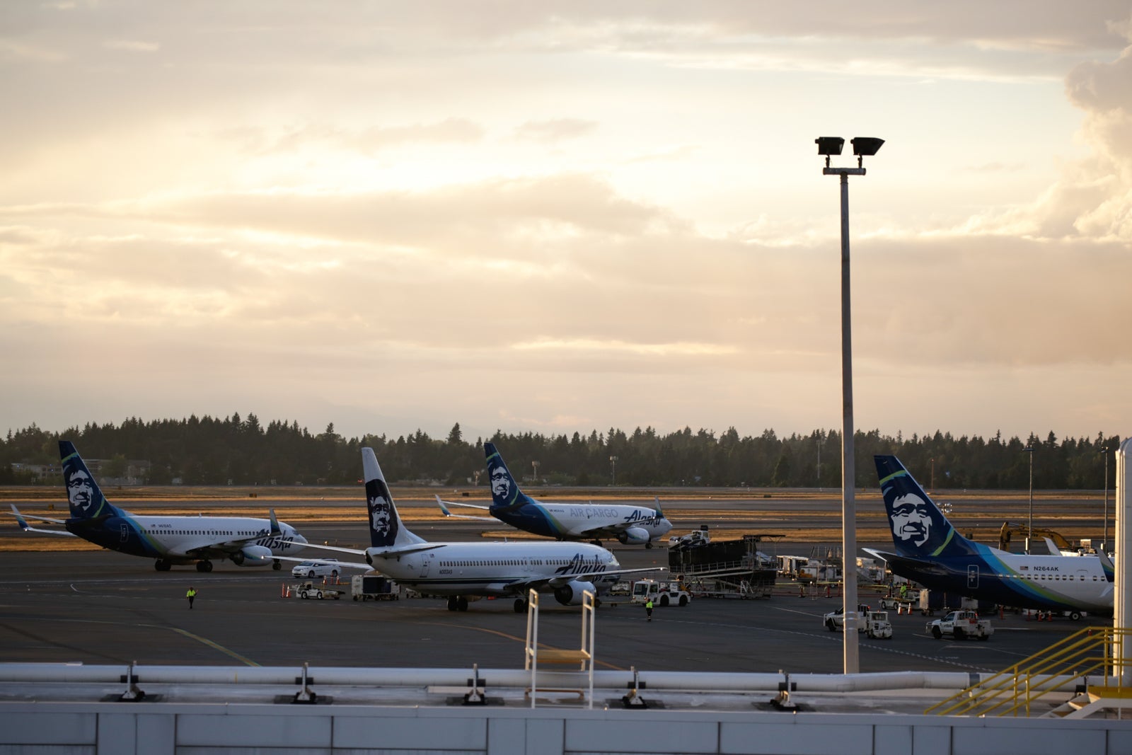 The best way to get to the Seattle airport (SEA) - The Points Guy