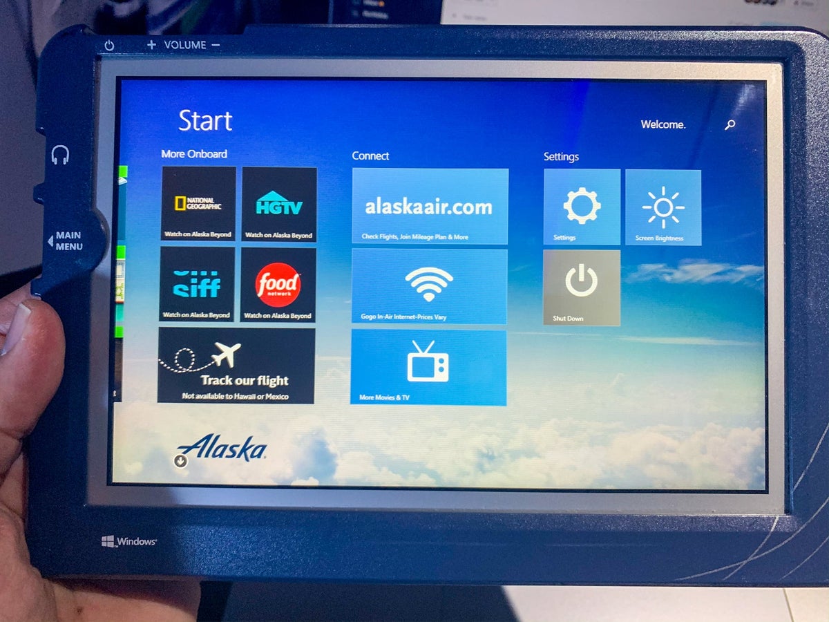 Alaska Airlines quietly cuts inflight entertainment tablets - The ...