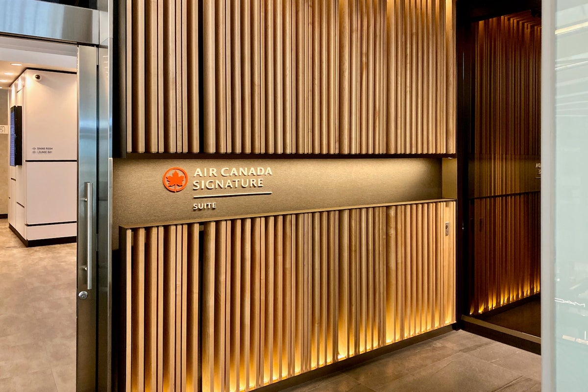 Review: Air Canada Signature Suite in Toronto - The Points Guy