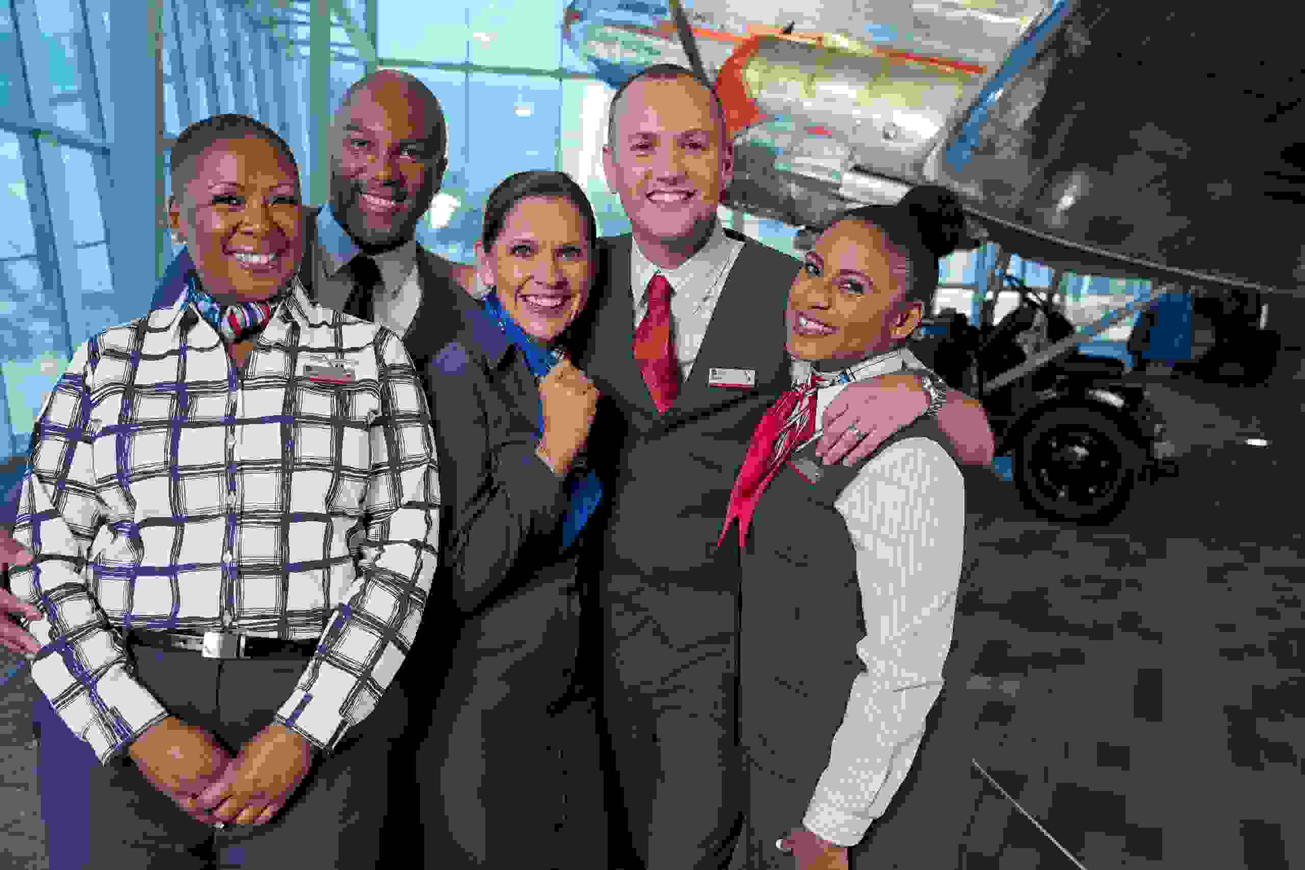 American Airlines rolls out new, new uniforms - The Points Guy