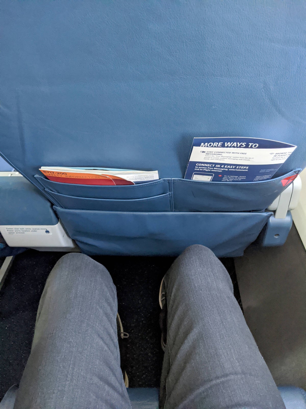 Review: Delta's Boeing 717 in first class, LGA to Chicago - The Points Guy