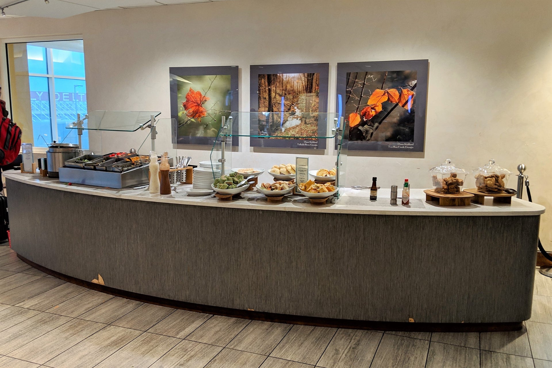 Lounge Review: The Club at ATL in Atlanta, GA - The Points Guy