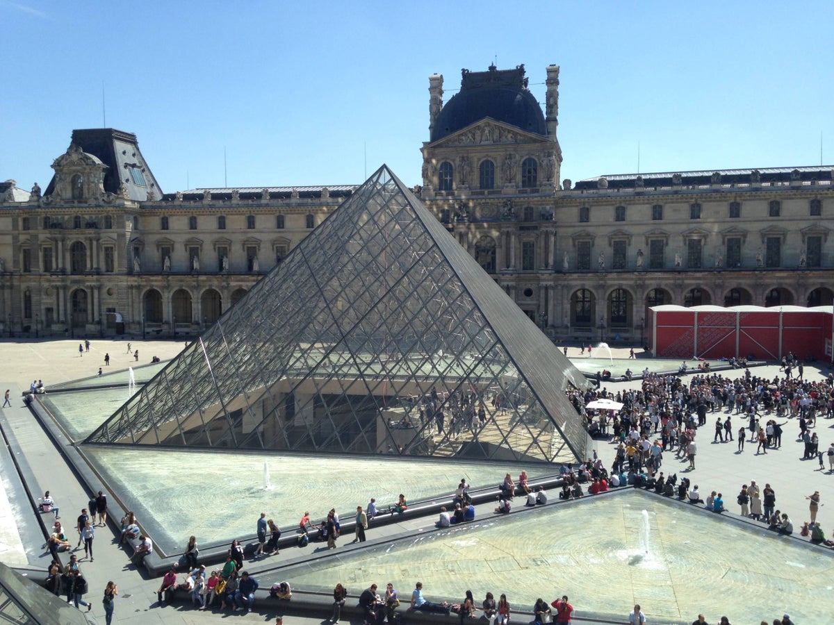 What Americans can expect when traveling to France during the pandemic ...