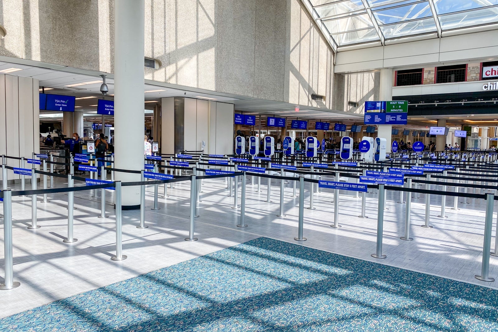 What it's like to fly in the US right now - The Points Guy