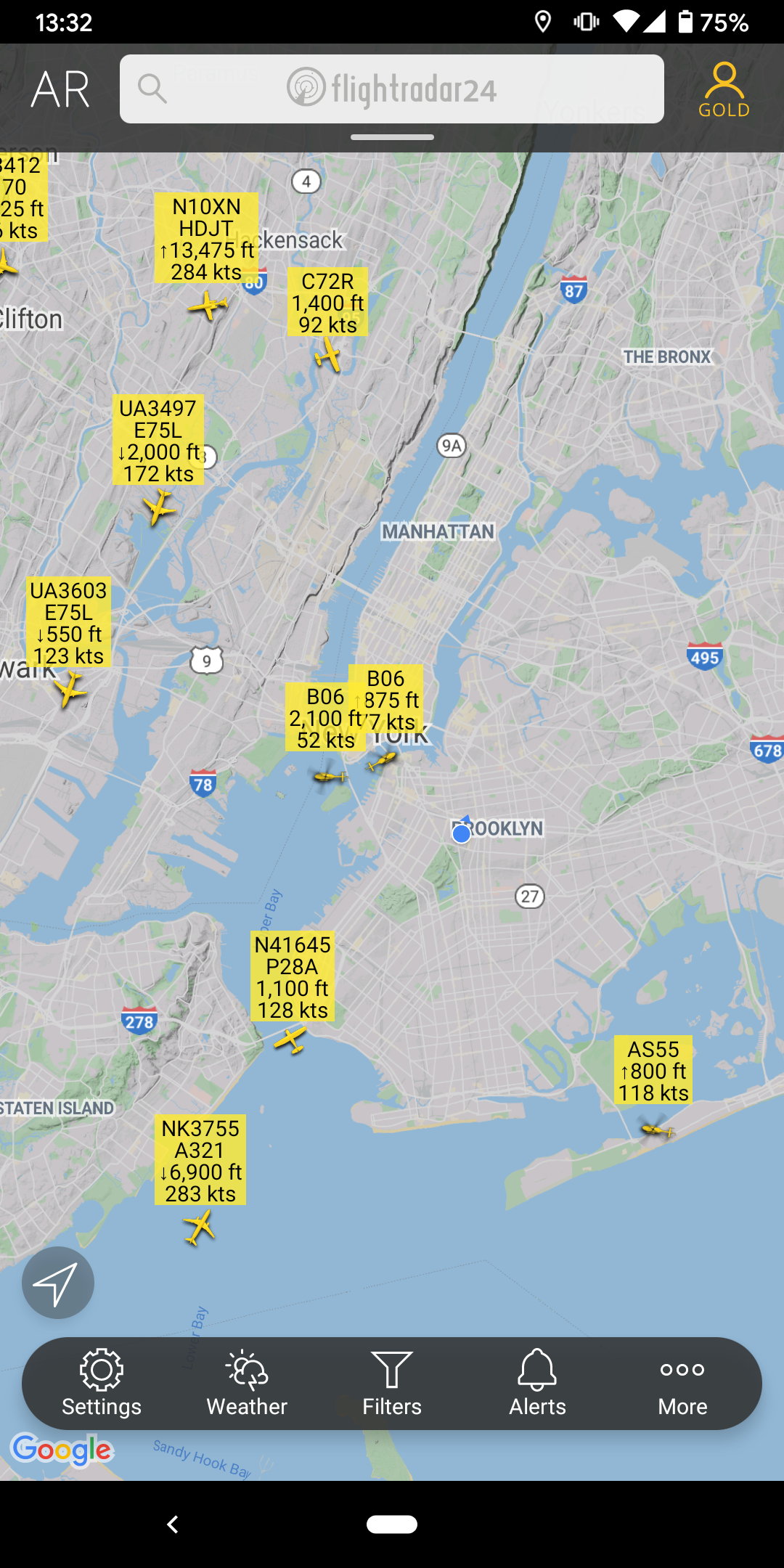 How to use flight-tracker apps to tell what planes are overhead - The ...