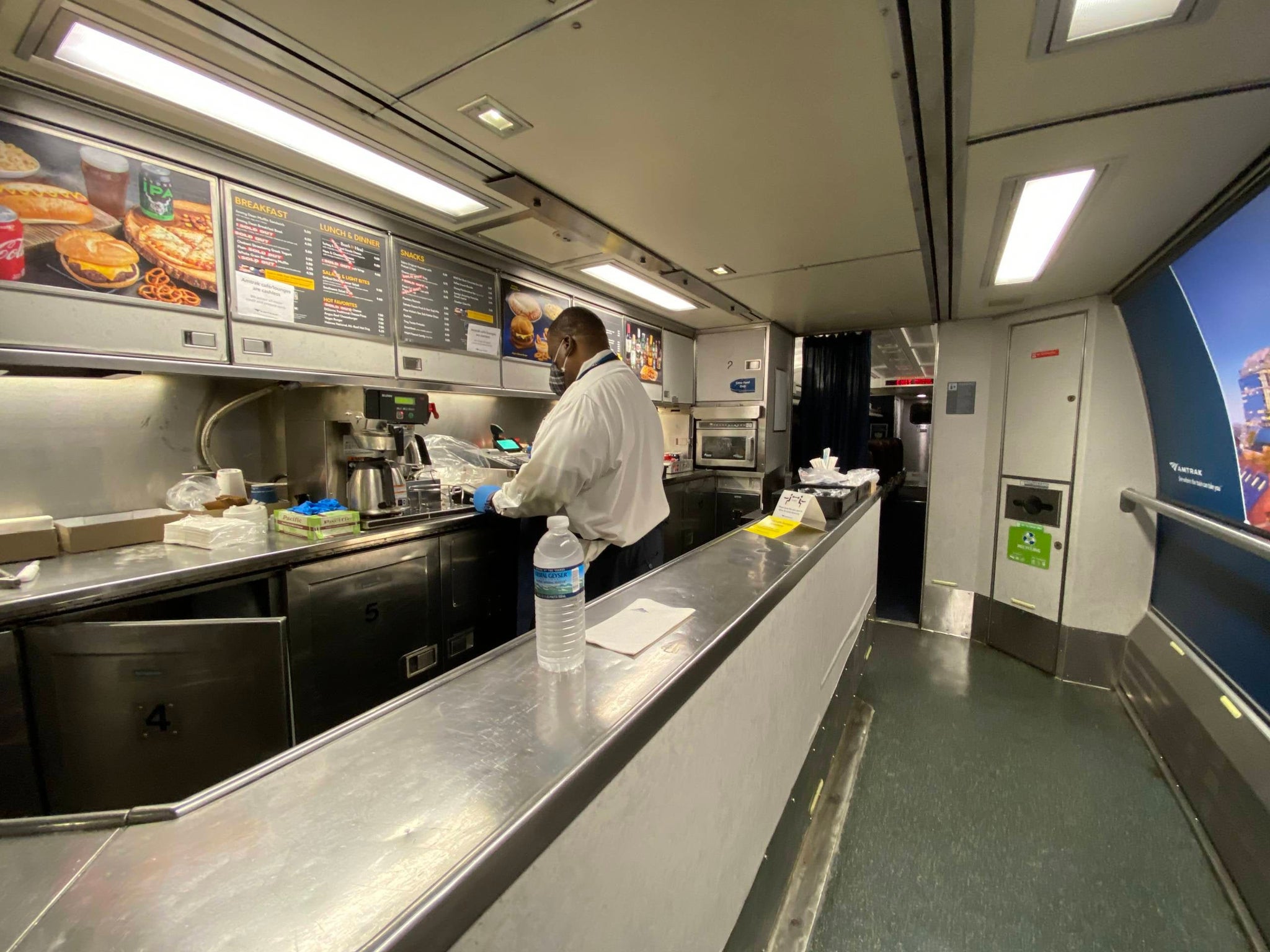 Amtrak Guest Rewards: How to earn and redeem points with train travel ...