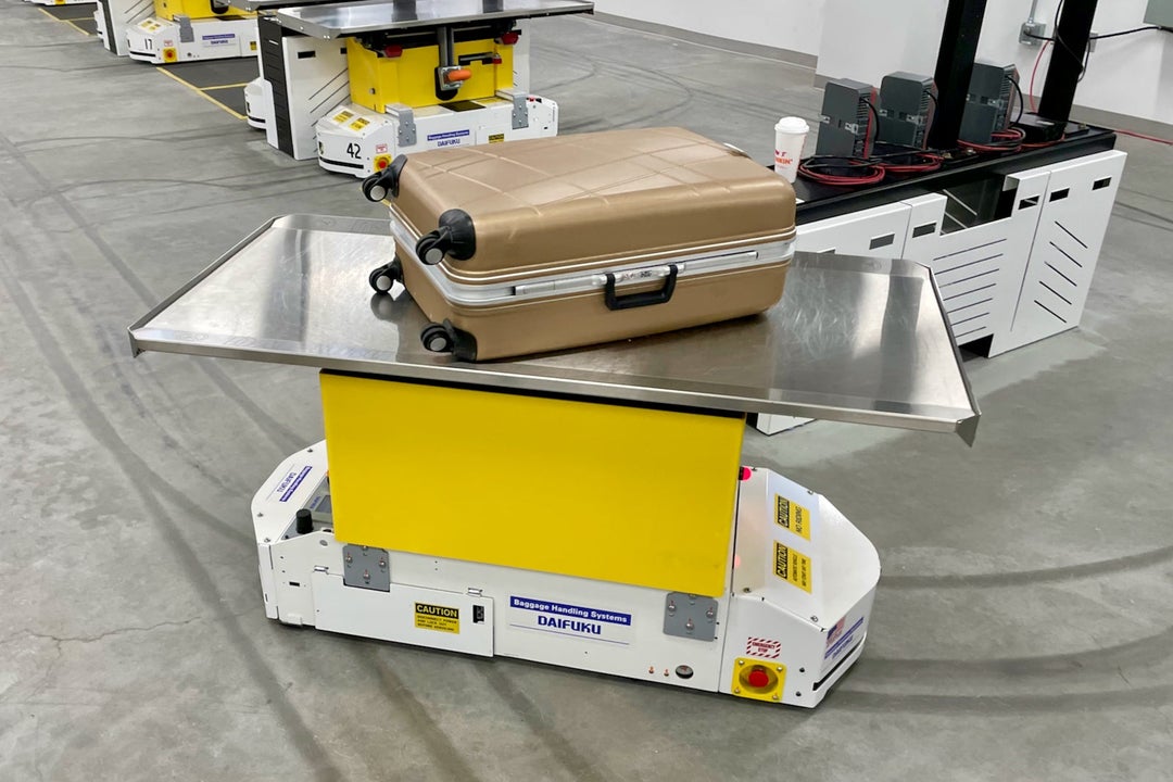 Behind the scenes: LaGuardia’s massive baggage handling system - The ...