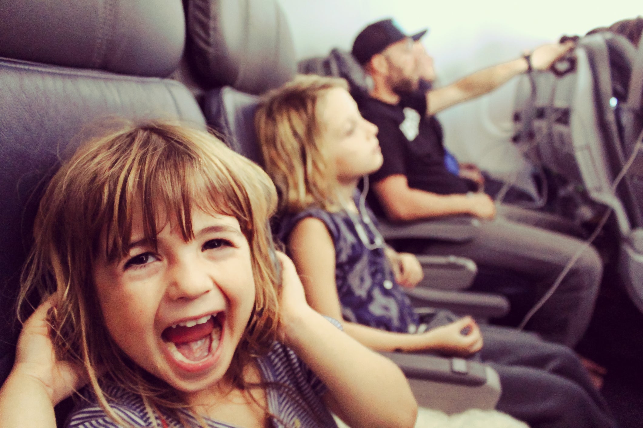 How to open frequent flyer accounts for your kids - The Points Guy