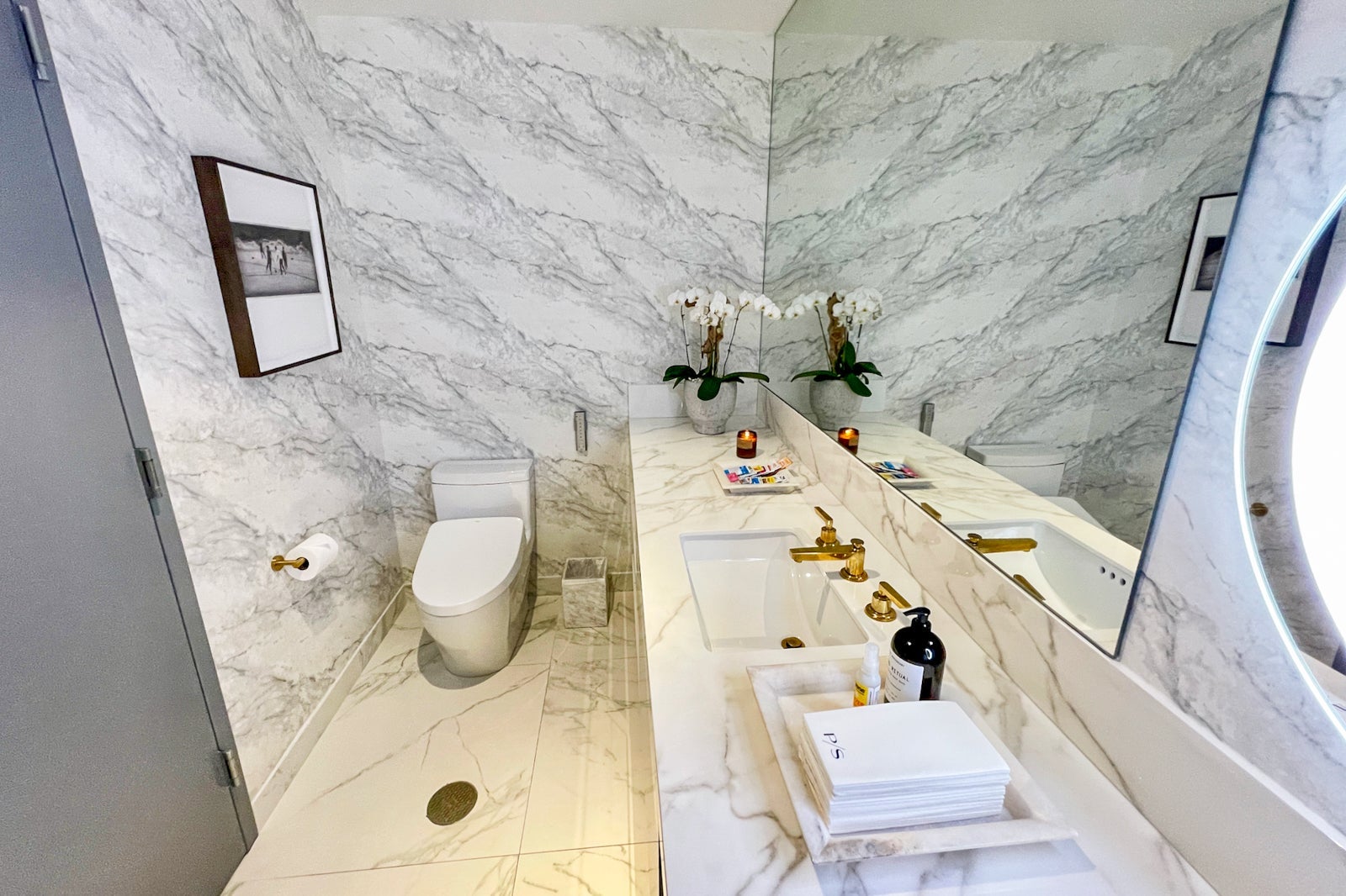 Everything you need to know about LAX’s Private Suites - The Points Guy