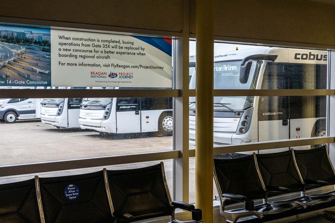 Gate 35X closes after torturing passengers for 24 years at DCA - The ...