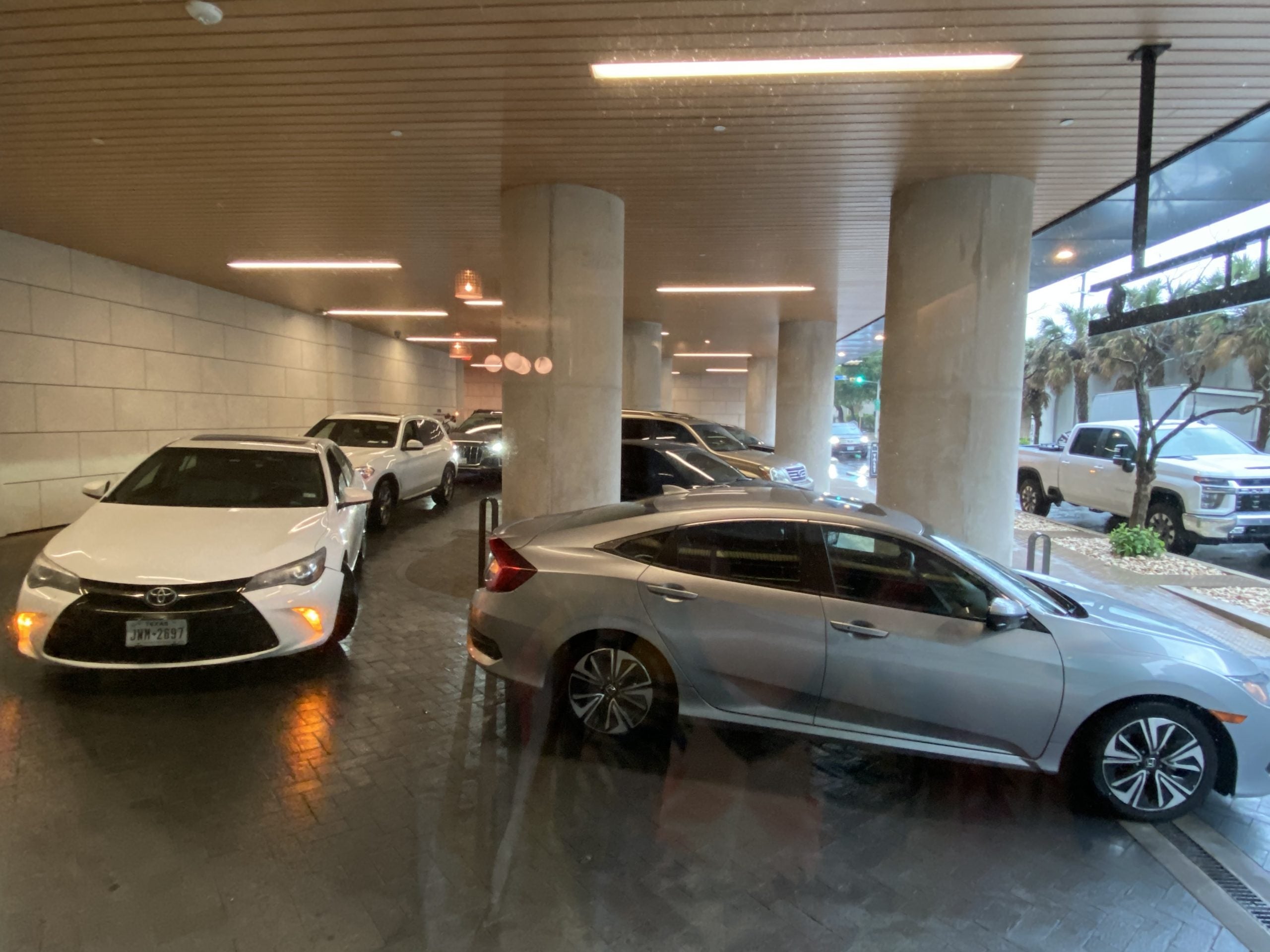 4 things to know about valet car service - The Points Guy