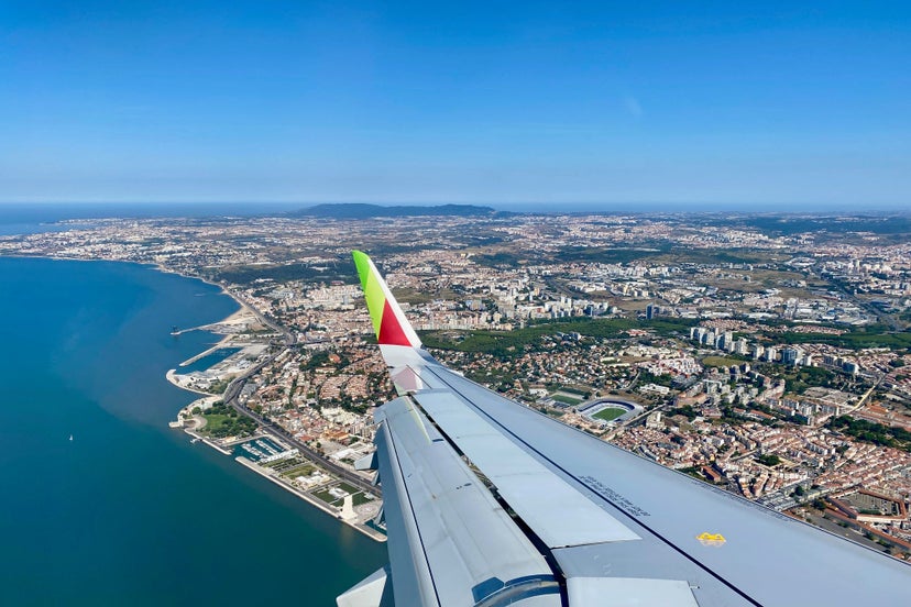 I just arrived to Portugal -- here's what it's like now to enter from ...