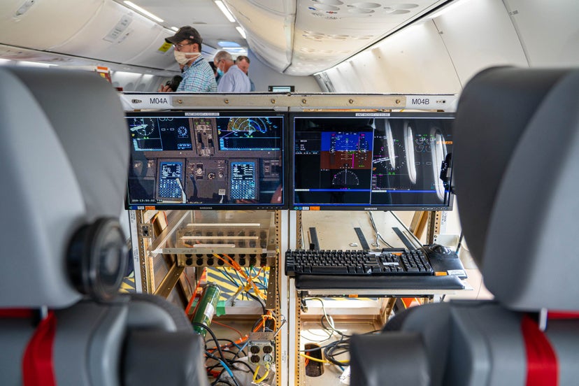 Boeing and Alaska Airlines ecoDemonstrator test flights: Tour - The ...