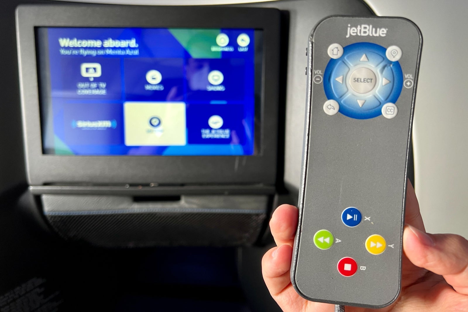 JetBlue debuts new Mint amenity kits, menus in product revamp - The ...