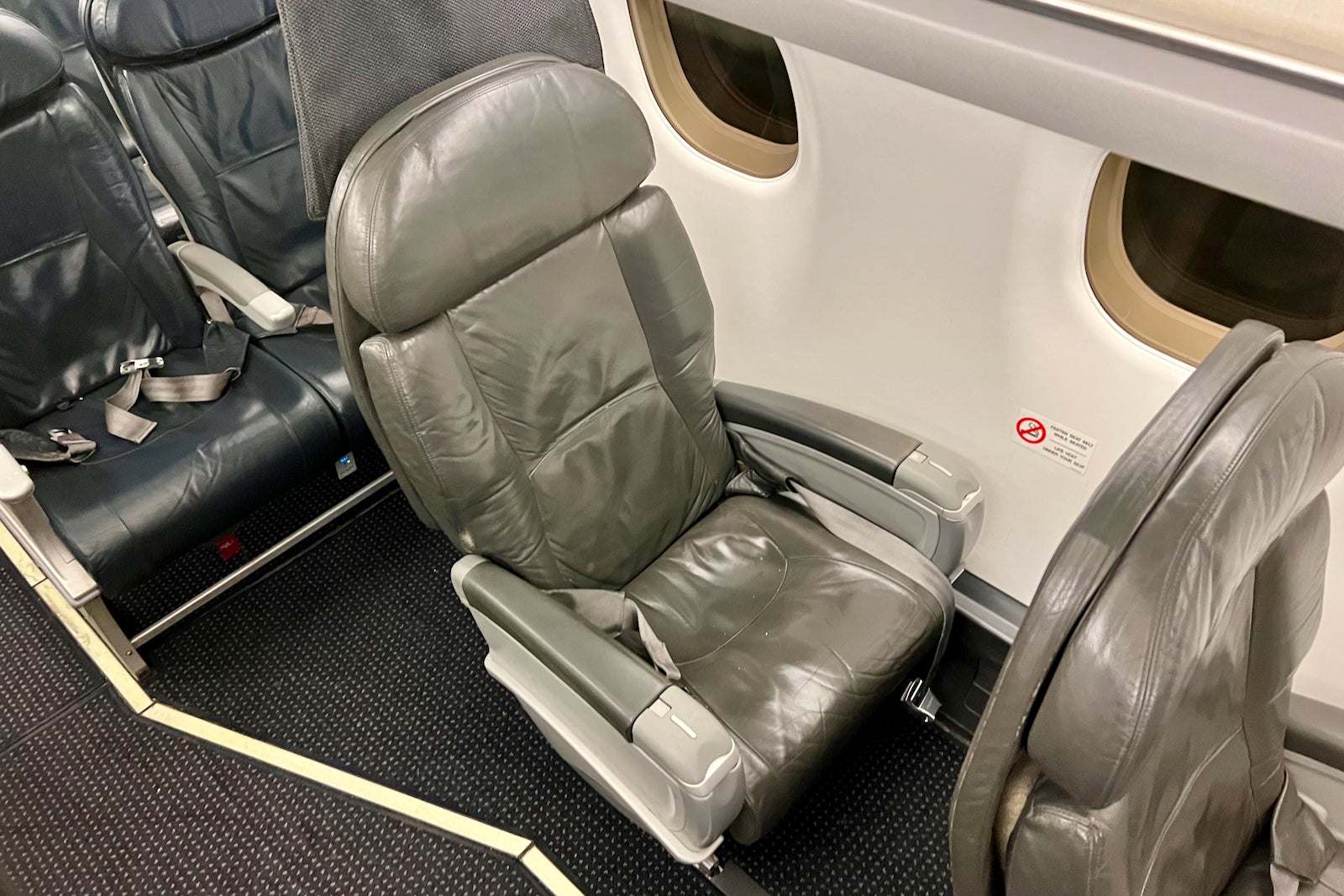 Why my favorite first-class seat is surprisingly on a regional jet ...