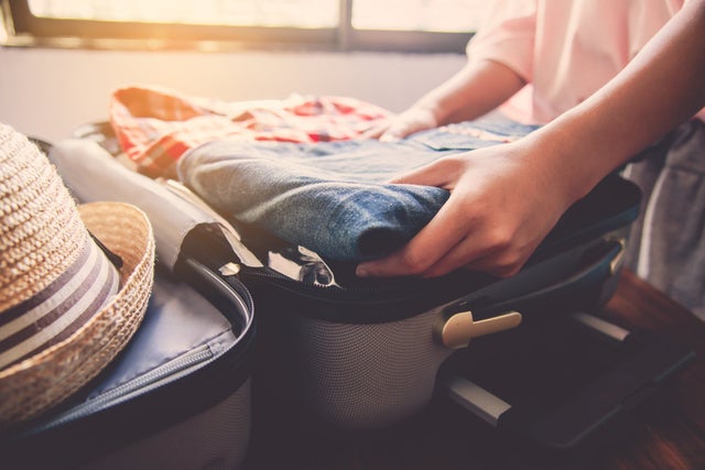 Airline baggage fees: How much it costs to check a bag on major US ...