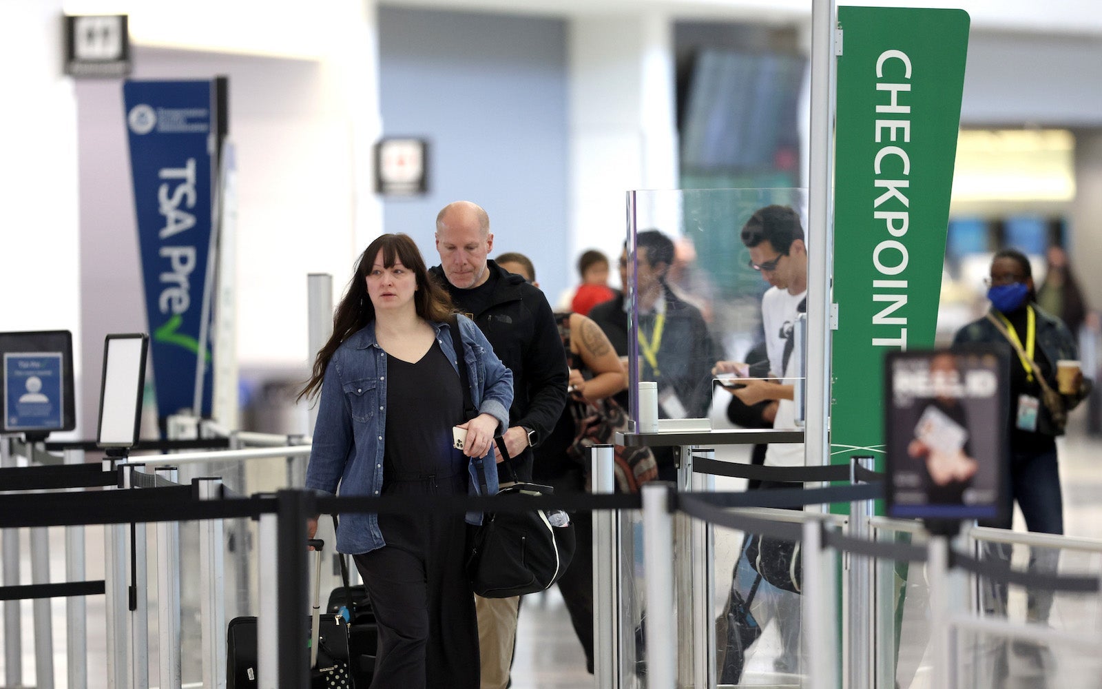 What airlines are saying about the end of the federal mask mandate ...