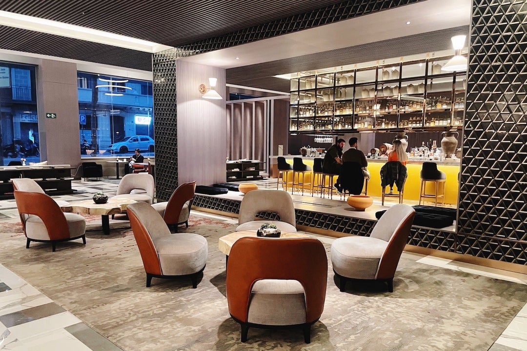 How and when to ask for late checkout at a hotel - The Points Guy