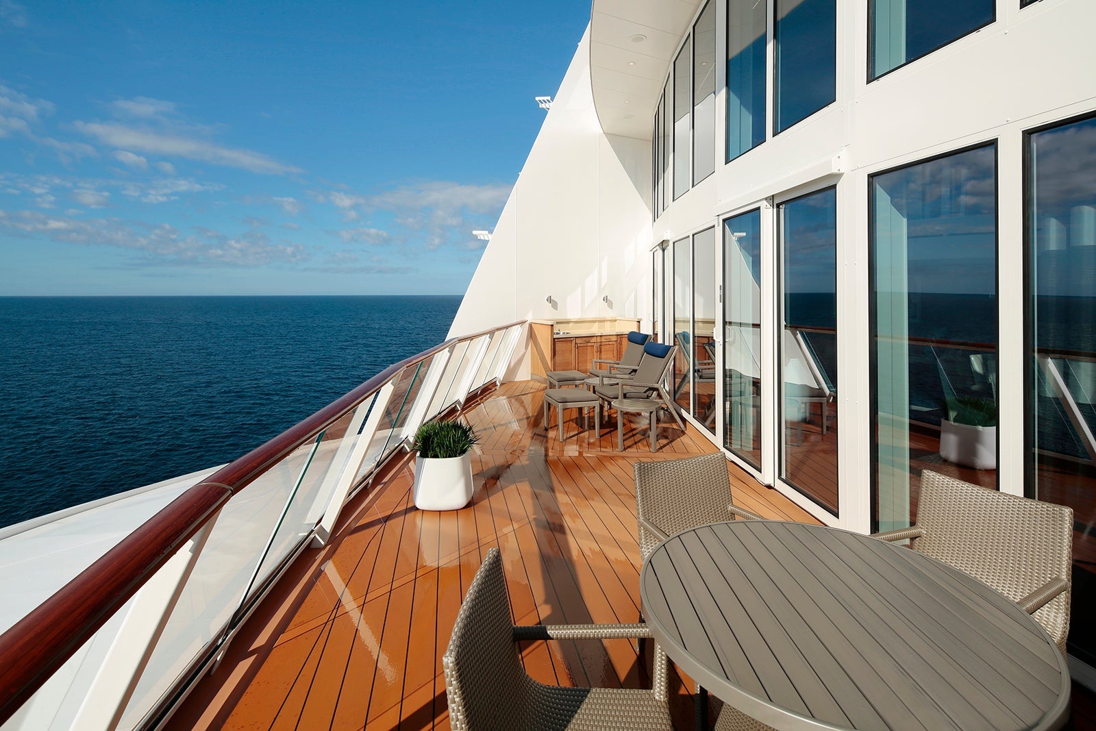 13 ways to snag cruise ship suites for less - The Points Guy