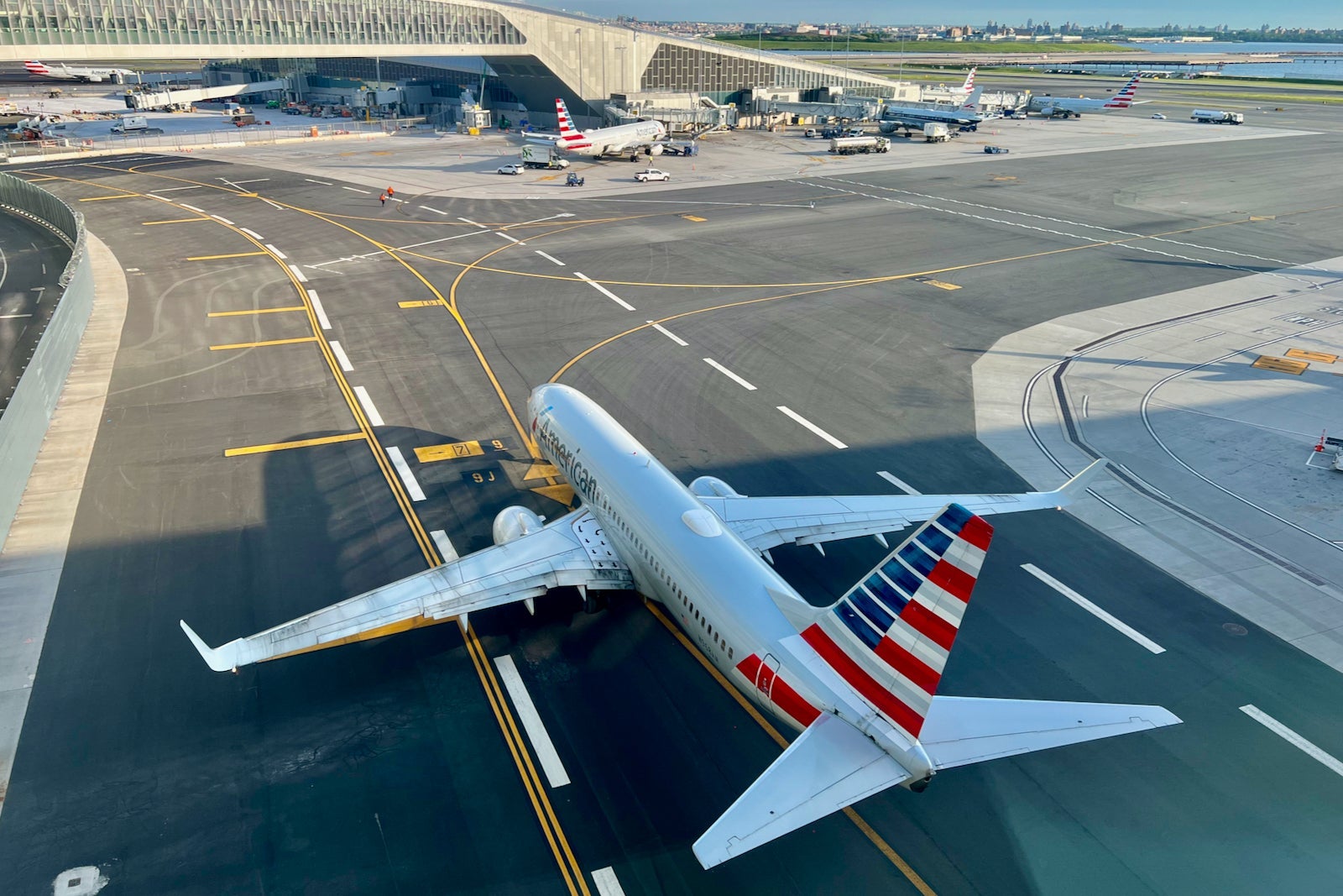 Earning American Airlines Gold status for less than $100 - The Points Guy