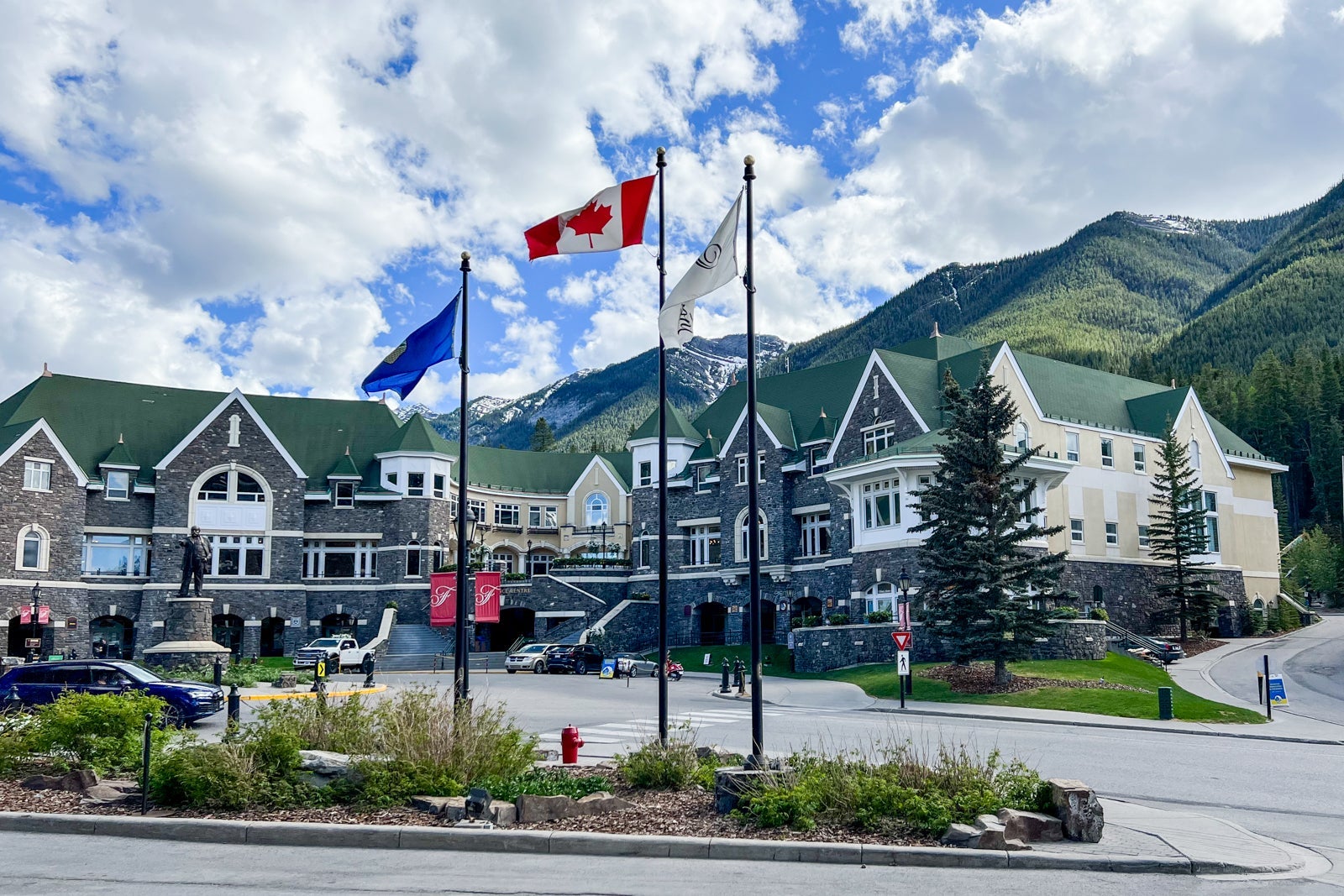 Why you should visit the Fairmont Banff Springs — but maybe skip ...