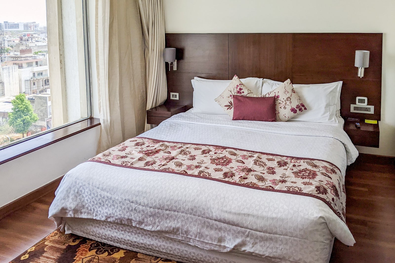 UMVA - UNLOCK Marriott Elite Status NOW: Your Chase Points Are the Key!