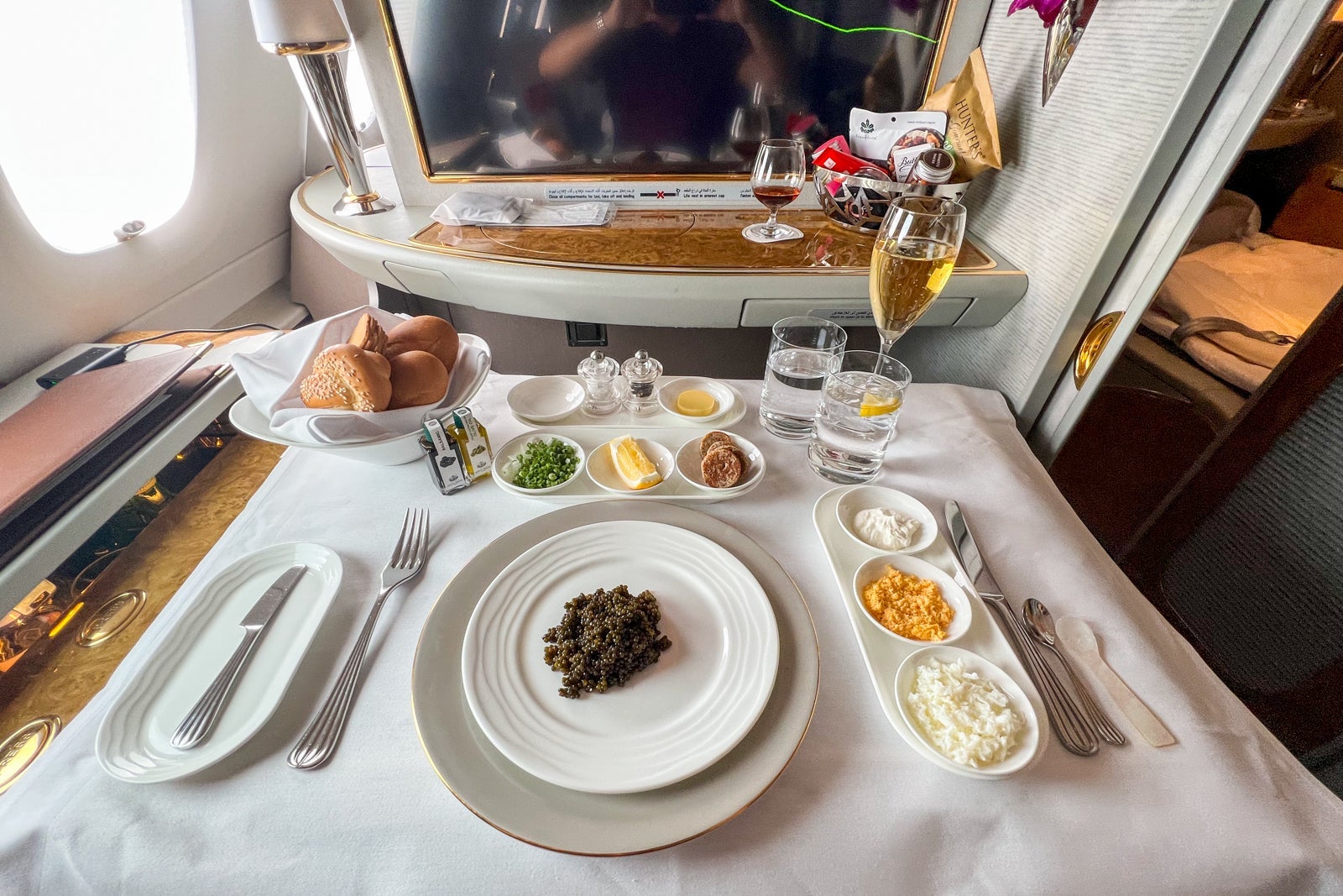 Getting my money's worth in Emirates first class: Bottomless Champagne ...